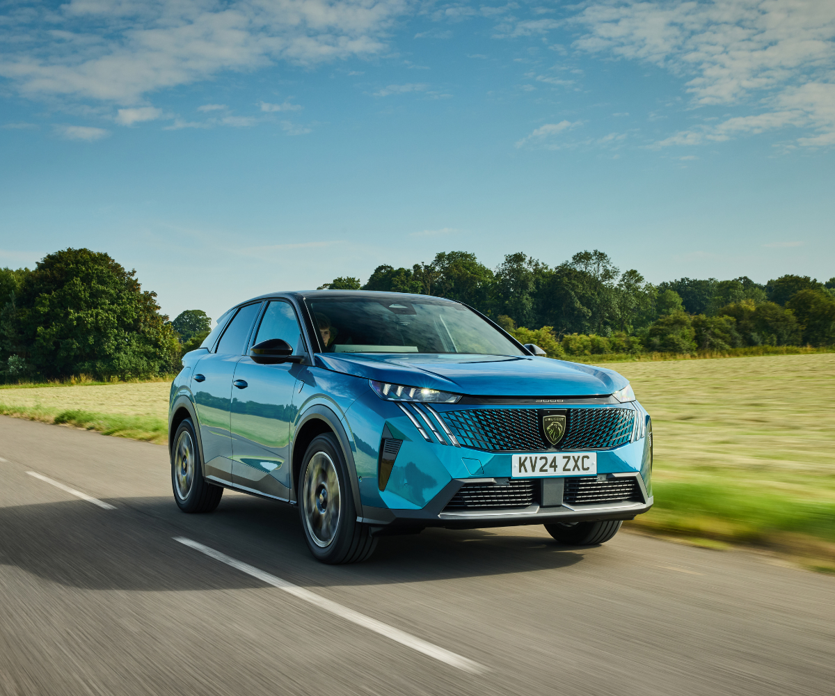 Top 10 Best-Selling Cars of November 2024 | Regit