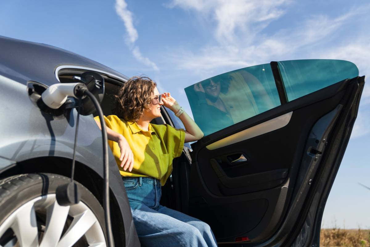 Scientists say electric cars aren’t cutting carbon in the UK – Yet | Regit
