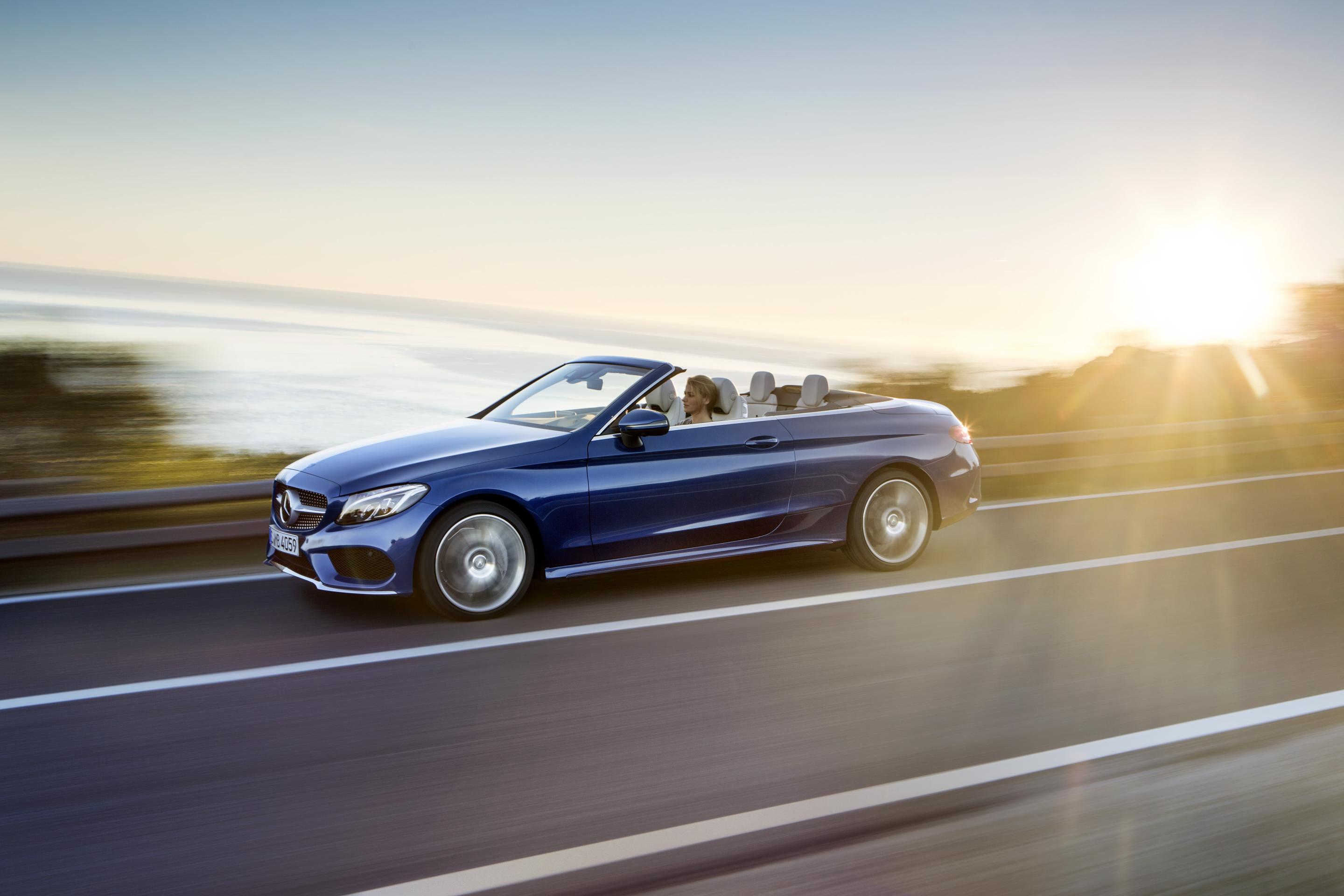 Top 10 Summer Driving Tips | Regit